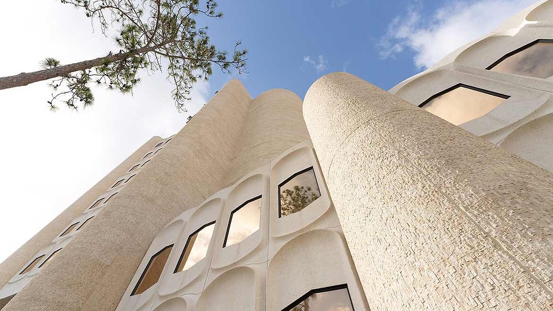A Solution to Restoring a Travertine Facade | Stone World